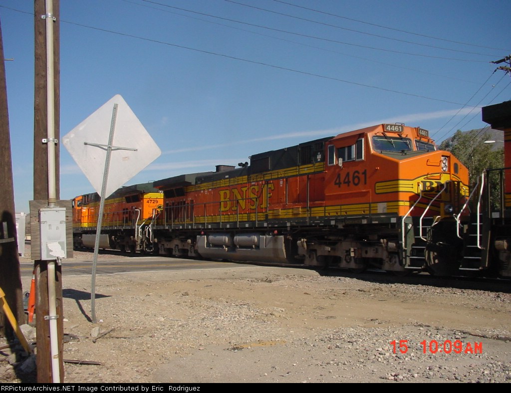 BNSF 4461